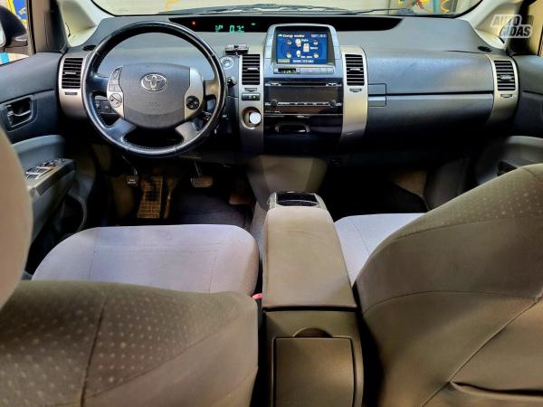 Toyota Prius 2008 Viļņa, ar dzinēja tilpumu 1.50 L un nobraukumu 324 tūkst. km par 3100 €, foto 9 vietnē AUTOMOTO.COM.LV