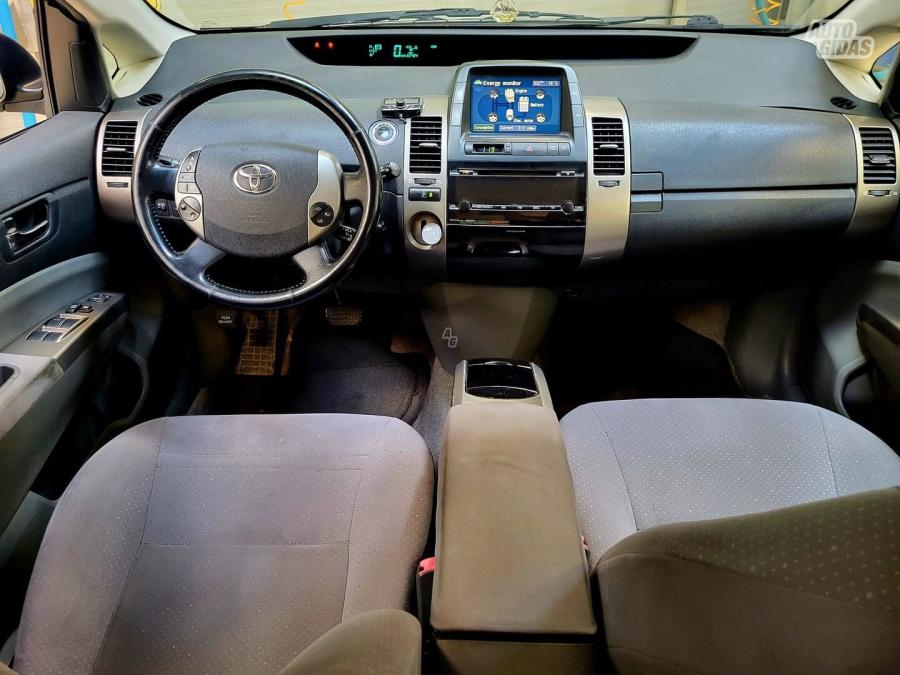 Toyota Prius 2008 Viļņa, ar dzinēja tilpumu 1.50 L un nobraukumu 324 tūkst. km par 3100 €, foto 15 vietnē AUTOMOTO.COM.LV
