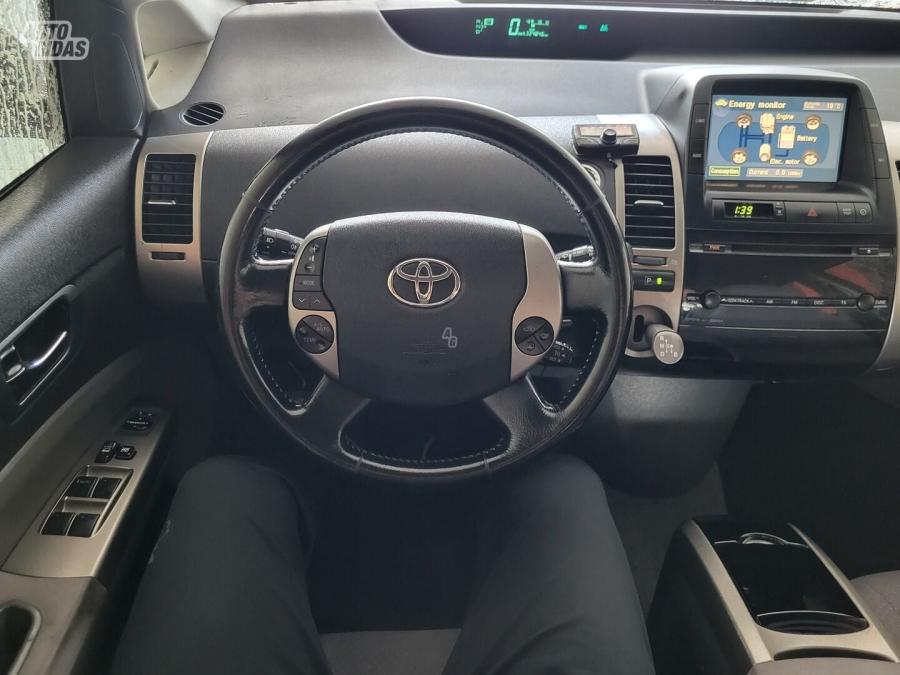 Toyota Prius 2008 Viļņa, ar dzinēja tilpumu 1.50 L un nobraukumu 324 tūkst. km par 3100 €, foto 16 vietnē AUTOMOTO.COM.LV