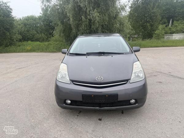 Toyota Prius 2008 Kauņa, ar dzinēja tilpumu 1.50 L un nobraukumu 256 tūkst. km par 2950 €, foto 3 vietnē AUTOMOTO.COM.LV