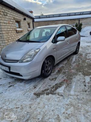 Toyota Prius 2008 in Vilnius, with an engine capacity of 1.50 L and mileage of 302 thousand km for 3099 €, photo  on AUTOMOTO.COM.LV