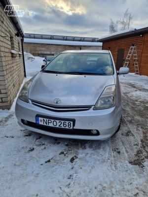 Toyota Prius 2008 in Vilnius, with an engine capacity of 1.50 L and mileage of 302 thousand km for 3099 €, photo 5 on AUTOMOTO.COM.LV