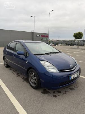 Toyota Prius 2008 Kauņa, ar dzinēja tilpumu 1.50 L un nobraukumu 353 tūkst. km par 2890 €, foto 3 vietnē AUTOMOTO.COM.LV