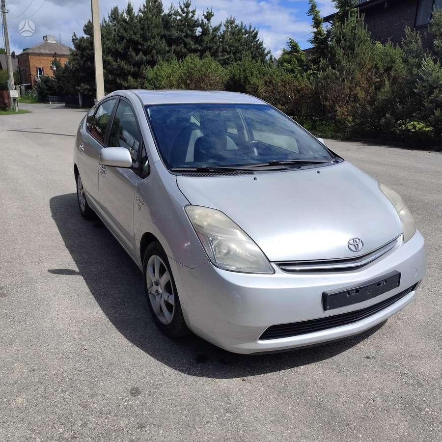 Toyota Prius 2008 Kauņa, ar dzinēja tilpumu 1.50 L un nobraukumu 438 tūkst. km par 2450 €, foto 1 vietnē AUTOMOTO.COM.LV