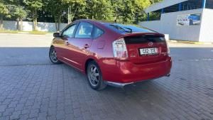 Toyota Prius 2008 in Marijampole, with an engine capacity of 1.50 L and mileage of 280 thousand km for 3250 €, photo 7 on AUTOMOTO.COM.LV