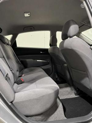 Toyota Prius 2008 in Klaipeda, with an engine capacity of 0.00 L and mileage of 194 thousand km for 3999 €, photo 6 on AUTOMOTO.COM.LV