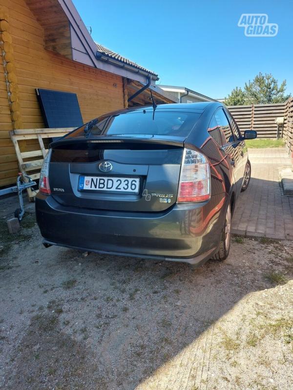 Toyota Prius 2009 in Klaipeda, with an engine capacity of 1.50 L and mileage of 141 thousand km for 4750 €, photo 7 on AUTOMOTO.COM.LV