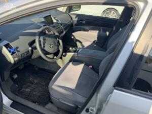 Toyota Prius 2009 in Vilnius, with an engine capacity of 1.50 L and mileage of 540 thousand km for 3099 €, photo 12 on AUTOMOTO.COM.LV