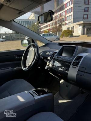 Тойота Приус 2009 в Каунас, объемом двигателя 1.50 л и пробегом 279 тыс. км за 4000 €, фото 11 на AUTOMOTO.COM.LV