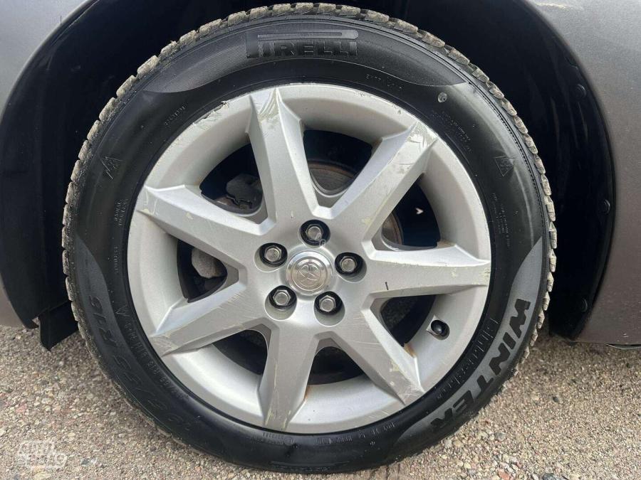 Toyota Prius 2009 Viļņa, ar dzinēja tilpumu 1.50 L un nobraukumu 270 tūkst. km par 3950 €, foto 11 vietnē AUTOMOTO.COM.LV