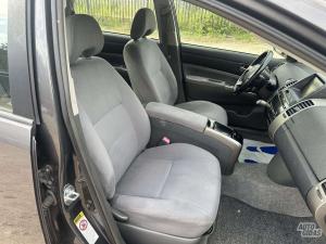 Toyota Prius 2009 Viļņa, ar dzinēja tilpumu 1.50 L un nobraukumu 270 tūkst. km par 3950 €, foto 24 vietnē AUTOMOTO.COM.LV