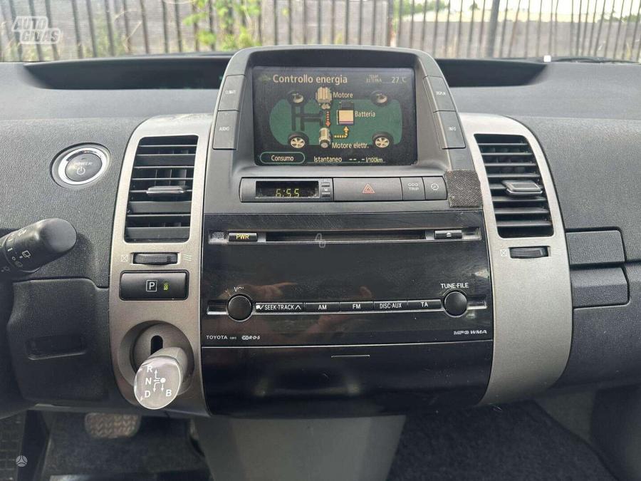 Toyota Prius 2009 Viļņa, ar dzinēja tilpumu 1.50 L un nobraukumu 270 tūkst. km par 3950 €, foto 30 vietnē AUTOMOTO.COM.LV