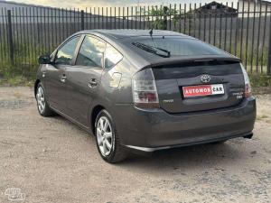 Toyota Prius 2009 in Vilnius, with an engine capacity of 1.50 L and mileage of 270 thousand km for 3950 €, photo 6 on AUTOMOTO.COM.LV