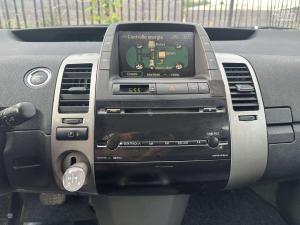 Toyota Prius 2009 in Vilnius, with an engine capacity of 1.50 L and mileage of 270 thousand km for 3950 €, photo 30 on AUTOMOTO.COM.LV
