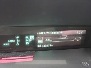 Toyota Prius 2009 in Siauliai, with an engine capacity of 1.80 L and mileage of 246 thousand km for 6800 €, photo 3 on AUTOMOTO.COM.LV