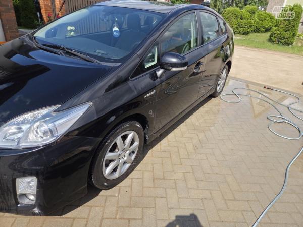 Toyota Prius 2009 in Siauliai, with an engine capacity of 1.80 L and mileage of 246 thousand km for 6800 €, photo 5 on AUTOMOTO.COM.LV