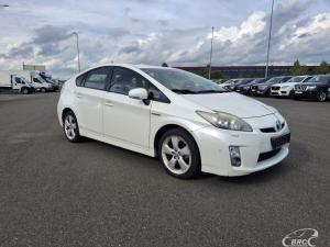 Toyota Prius 2009 Viļņa, ar dzinēja tilpumu 1.80 L un nobraukumu 282 tūkst. km par 4400 €, foto 3 vietnē AUTOMOTO.COM.LV
