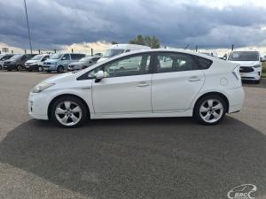 Toyota Prius 2009 Viļņa, ar dzinēja tilpumu 1.80 L un nobraukumu 282 tūkst. km par 4400 €, foto 5 vietnē AUTOMOTO.COM.LV