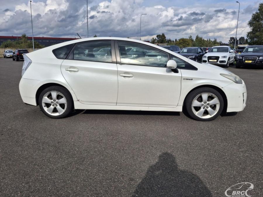 Toyota Prius 2009 Viļņa, ar dzinēja tilpumu 1.80 L un nobraukumu 282 tūkst. km par 4400 €, foto 6 vietnē AUTOMOTO.COM.LV