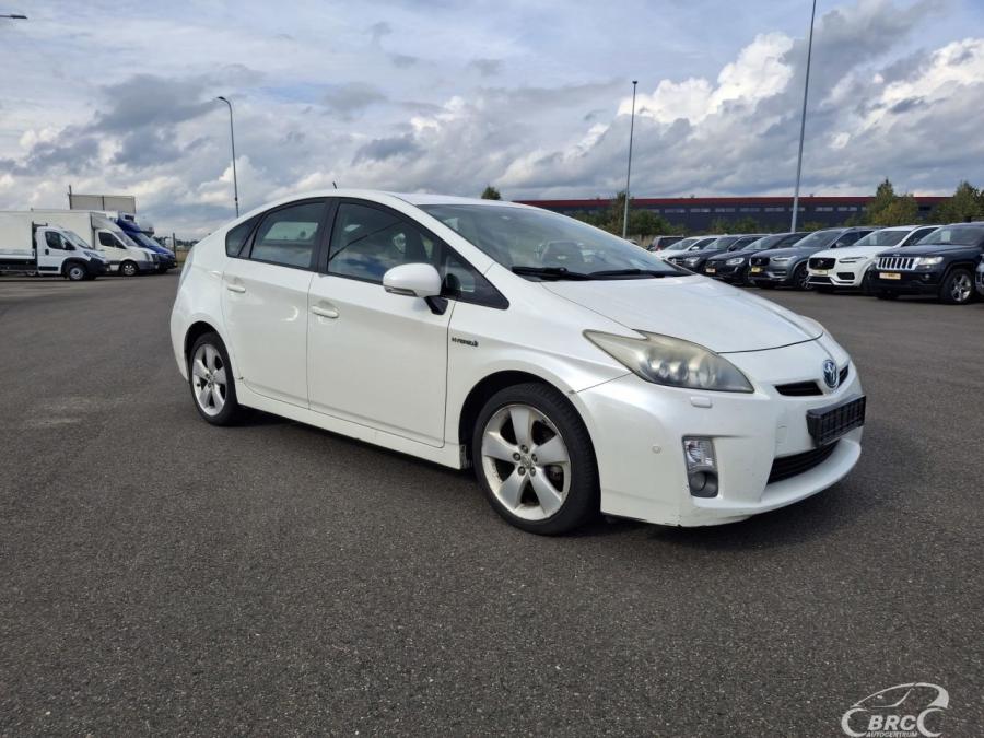 Toyota Prius 2009 Viļņa, ar dzinēja tilpumu 1.80 L un nobraukumu 282 tūkst. km par 4400 €, foto 3 vietnē AUTOMOTO.COM.LV