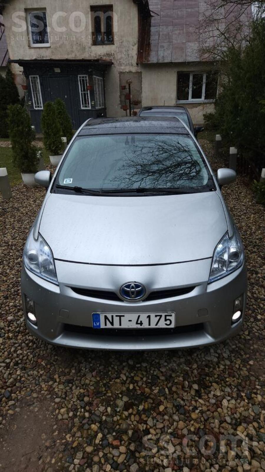 Toyota Prius 2010 Rīga, ar dzinēja tilpumu 1.80 L un nobraukumu 258 tūkst. km par 8490 €, foto 1 vietnē AUTOMOTO.COM.LV