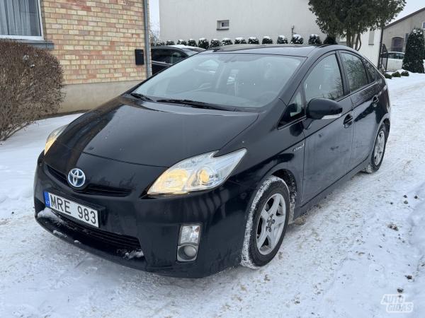 Toyota Prius 2010 Šauļi, ar dzinēja tilpumu 1.80 L un nobraukumu 111 tūkst. km par 4550 €, foto 4 vietnē AUTOMOTO.COM.LV