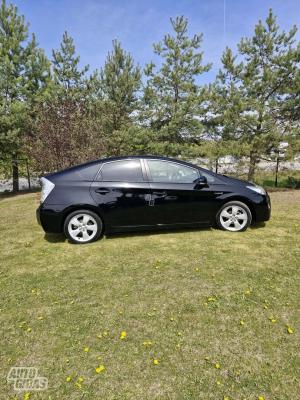 Toyota Prius 2010 Šauļi, ar dzinēja tilpumu 1.80 L un nobraukumu 246 tūkst. km par 7000 €, foto 5 vietnē AUTOMOTO.COM.LV