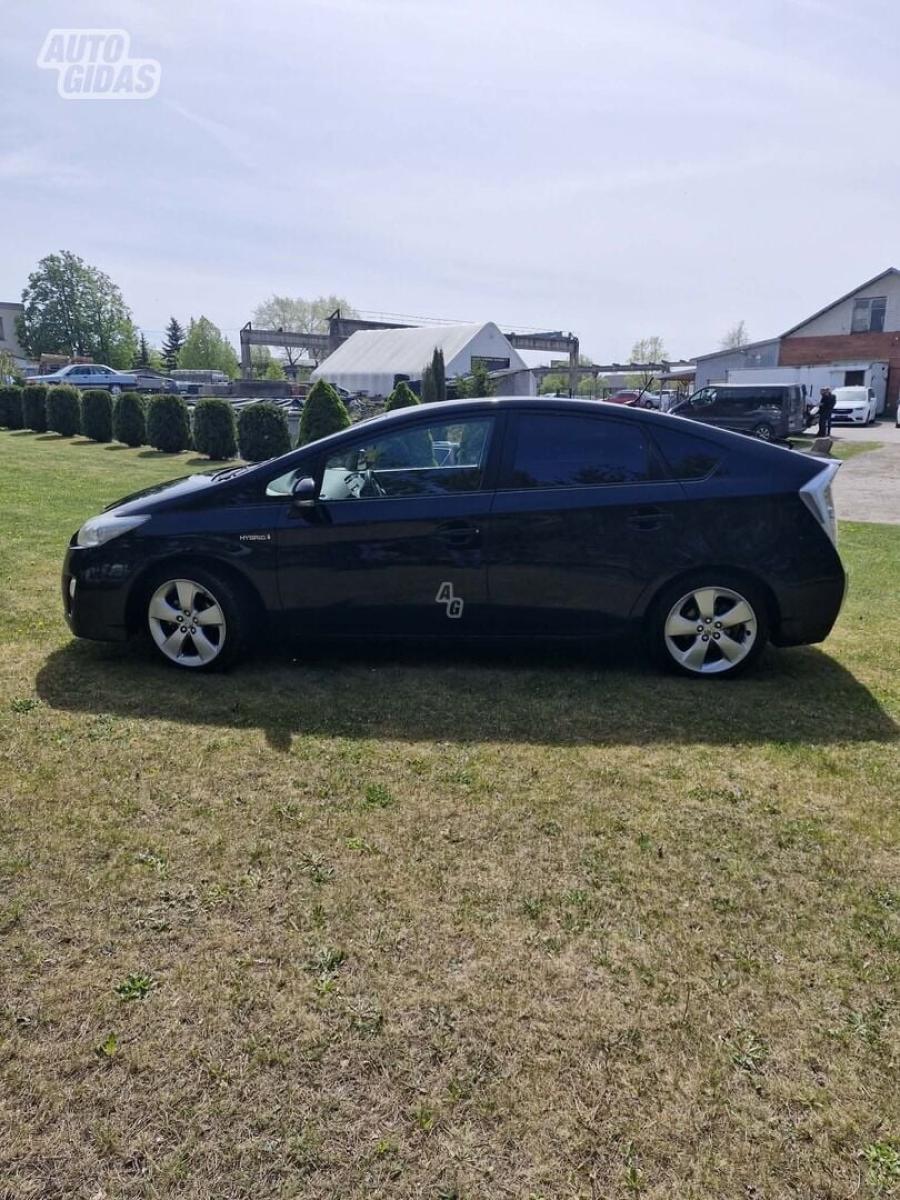 Toyota Prius 2010 Šauļi, ar dzinēja tilpumu 1.80 L un nobraukumu 246 tūkst. km par 7000 €, foto 7 vietnē AUTOMOTO.COM.LV