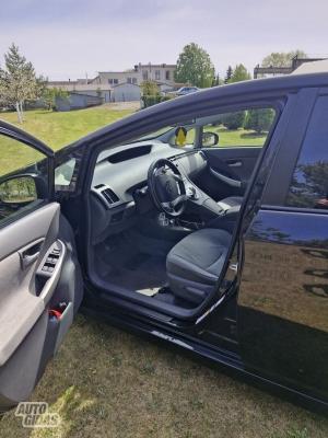 Toyota Prius 2010 Šauļi, ar dzinēja tilpumu 1.80 L un nobraukumu 246 tūkst. km par 7000 €, foto 12 vietnē AUTOMOTO.COM.LV
