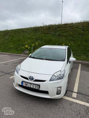 Toyota Prius 2010 Viļņa, ar dzinēja tilpumu 1.80 L un nobraukumu 507 tūkst. km par 6000 €, foto  vietnē AUTOMOTO.COM.LV