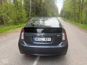 Toyota Prius 2010 Viļņa, ar dzinēja tilpumu 1.80 L un nobraukumu 500 tūkst. km par 5500 €, foto 6 vietnē AUTOMOTO.COM.LV