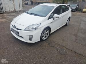 Toyota Prius 2010 Šauļi, ar dzinēja tilpumu 1.80 L un nobraukumu 521 tūkst. km par 4600 €, foto  vietnē AUTOMOTO.COM.LV