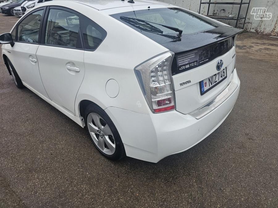 Toyota Prius 2010 Šauļi, ar dzinēja tilpumu 1.80 L un nobraukumu 521 tūkst. km par 4600 €, foto 7 vietnē AUTOMOTO.COM.LV