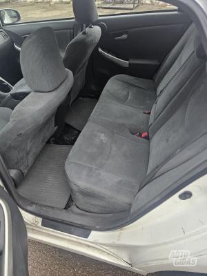 Toyota Prius 2010 Šauļi, ar dzinēja tilpumu 1.80 L un nobraukumu 521 tūkst. km par 4600 €, foto 9 vietnē AUTOMOTO.COM.LV