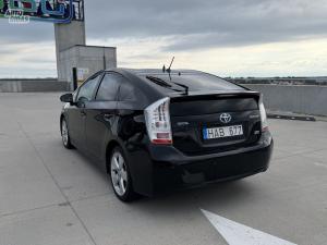 Тойота Приус 2010 в Вильнюс, объемом двигателя 1.80 л и пробегом 305 тыс. км за 4600 €, фото 6 на AUTOMOTO.COM.LV