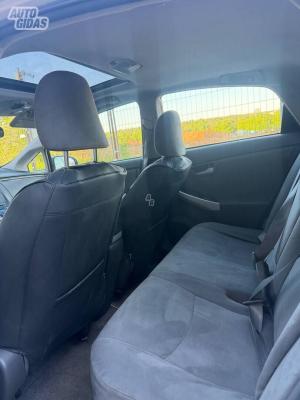 Toyota Prius 2010 in Vilnius, with an engine capacity of 1.80 L and mileage of 490 thousand km for 3700 €, photo 8 on AUTOMOTO.COM.LV