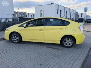 Toyota Prius 2010 in Vilnius, with an engine capacity of 1.80 L and mileage of 300 thousand km for 3200 €, photo 7 on AUTOMOTO.COM.LV
