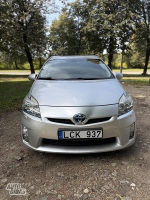 Toyota Prius 2010 in Vilnius, with an engine capacity of 1.80 L and mileage of 249 thousand km for 6800 €, photo  on AUTOMOTO.COM.LV