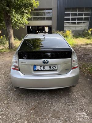 Toyota Prius 2010 in Vilnius, with an engine capacity of 1.80 L and mileage of 249 thousand km for 6800 €, photo 3 on AUTOMOTO.COM.LV