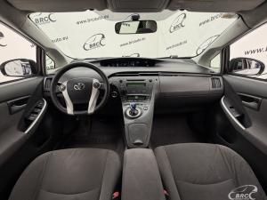 Toyota Prius 2012 Viļņa, ar dzinēja tilpumu 1.80 L un nobraukumu 415 tūkst. km par 4900 €, foto 3 vietnē AUTOMOTO.COM.LV