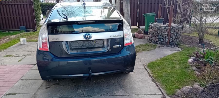 Toyota Prius 2012 in Kaunas, with an engine capacity of 1.80 L and mileage of 232 thousand km for 8200 €, photo 3 on AUTOMOTO.COM.LV