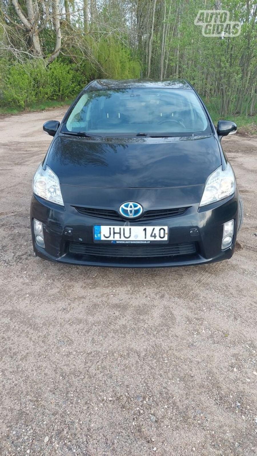 Toyota Prius 2012 in Zarasai, with an engine capacity of 1.80 L and mileage of 3825 thousand km for 3499 €, photo 1 on AUTOMOTO.COM.LV