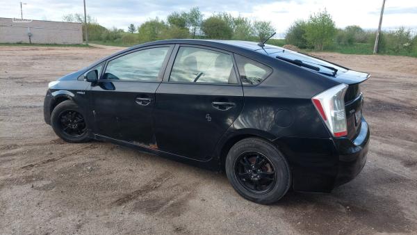 Toyota Prius 2012 in Zarasai, with an engine capacity of 1.80 L and mileage of 3825 thousand km for 3499 €, photo 5 on AUTOMOTO.COM.LV