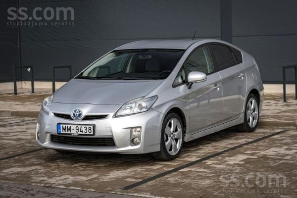 Toyota Prius 2012 in Riga, with an engine capacity of 1.80 L and mileage of 0 thousand km for 6700 €, photo 1 on AUTOMOTO.COM.LV
