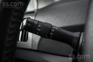 Toyota Prius 2012 in Riga, with an engine capacity of 1.80 L and mileage of 0 thousand km for 6700 €, photo 20 on AUTOMOTO.COM.LV