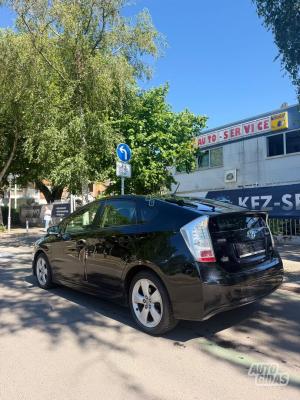 Toyota Prius 2012 in Kaunas, with an engine capacity of 1.80 L and mileage of 285 thousand km for 4950 €, photo  on AUTOMOTO.COM.LV