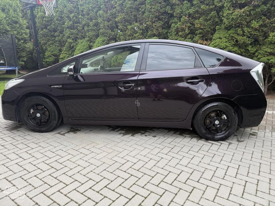 Toyota Prius 2012 Viļņa, ar dzinēja tilpumu 1.80 L un nobraukumu 215 tūkst. km par 7600 €, foto 8 vietnē AUTOMOTO.COM.LV