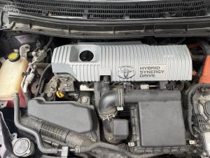 Toyota Prius 2012 Viļņa, ar dzinēja tilpumu 1.80 L un nobraukumu 215 tūkst. km par 7600 €, foto 24 vietnē AUTOMOTO.COM.LV