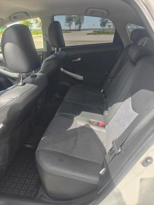 Toyota Prius 2013 Tallina, ar dzinēja tilpumu 1.80 L un nobraukumu 169 tūkst. km par 9000 €, foto 25 vietnē AUTOMOTO.COM.LV