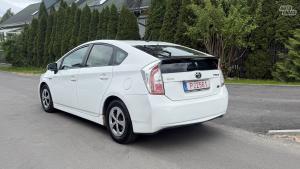 Toyota Prius 2013 Viļņa, ar dzinēja tilpumu 1.80 L un nobraukumu 305 tūkst. km par 4950 €, foto 4 vietnē AUTOMOTO.COM.LV
